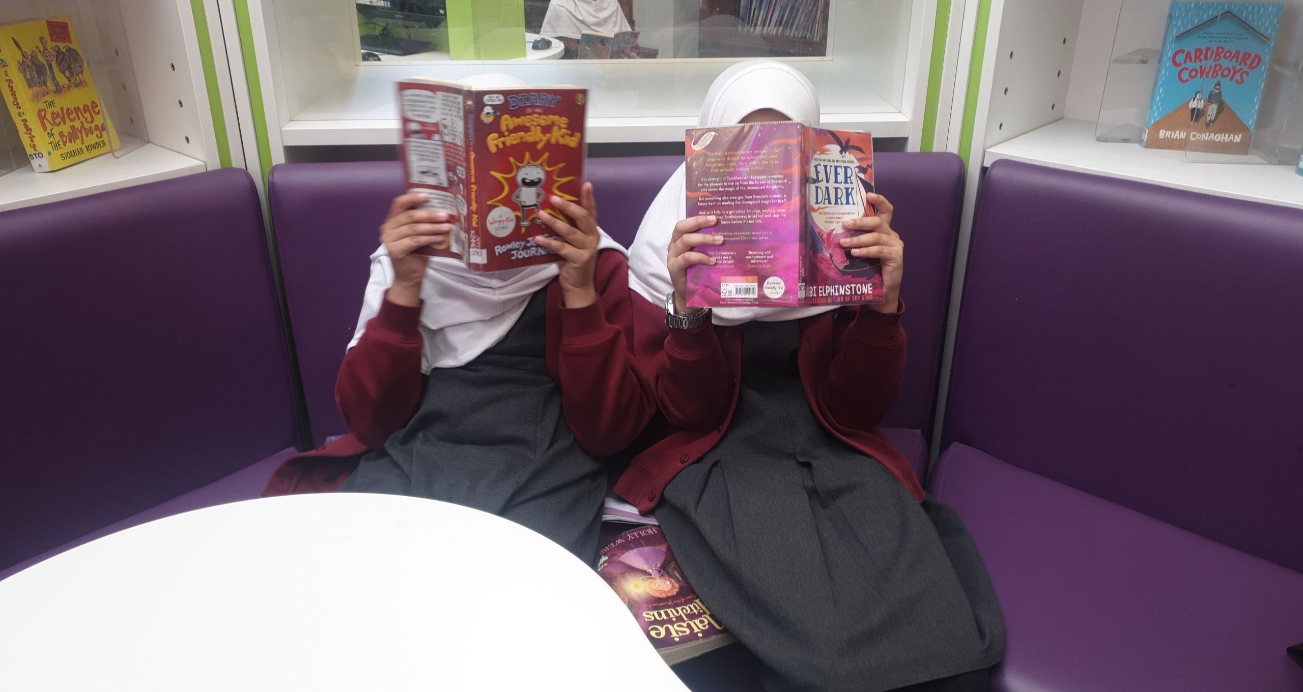 Everyone read in class - Reading for Pleasure