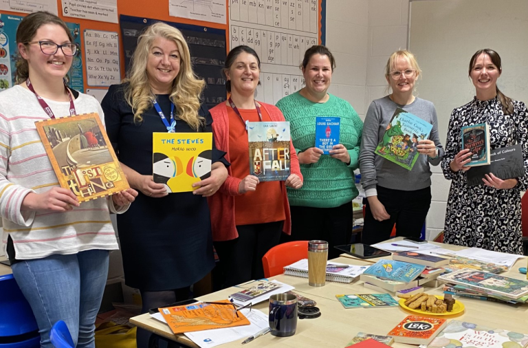 OU/UKLA Teachers' Reading Groups - Reading for Pleasure